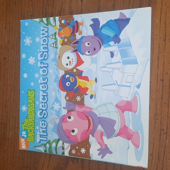 Other | The Backyardigans The Secret Of Snow Childrens Paperback Book ...